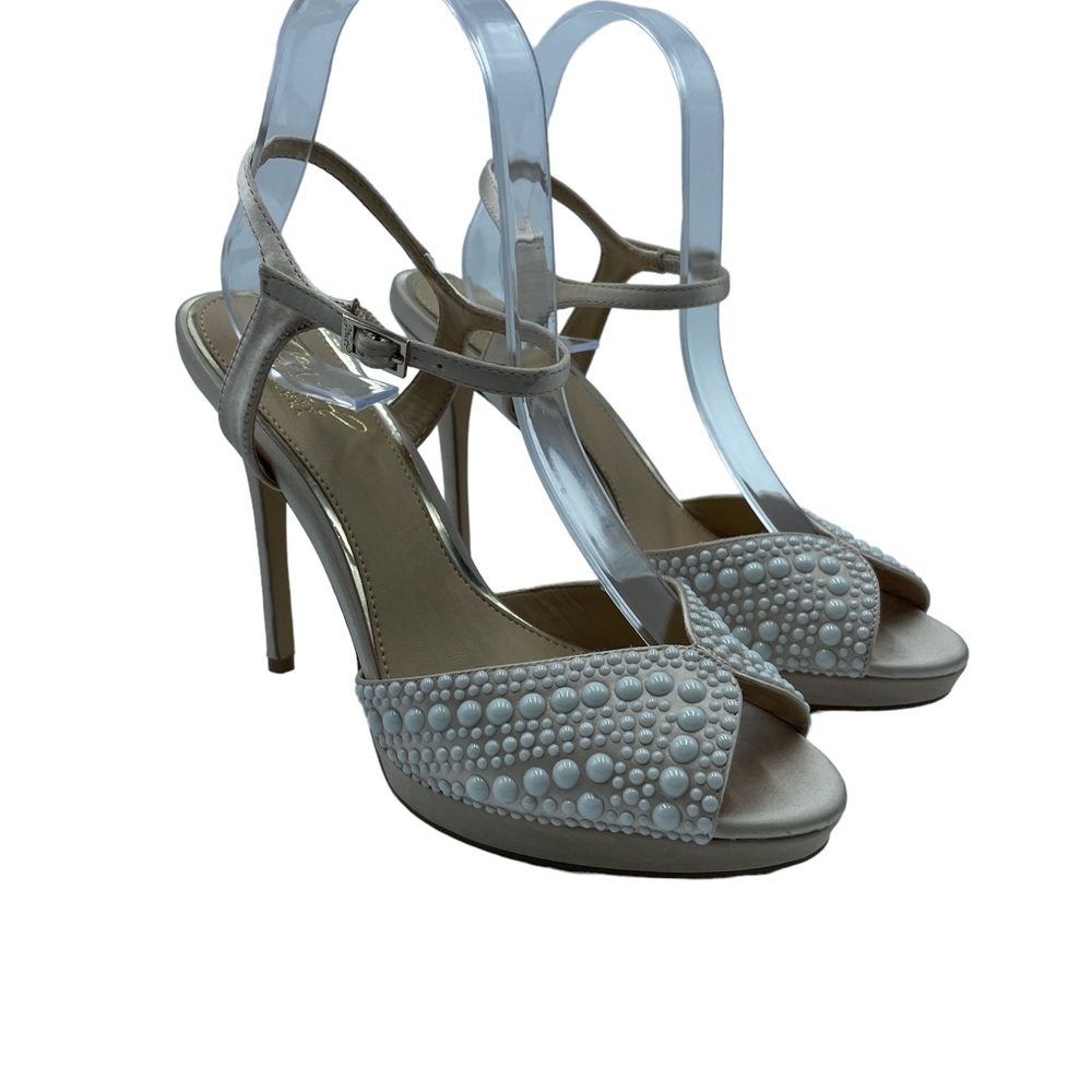 Jewel Badgley Mischka “Shane Silver” Heels - Gem